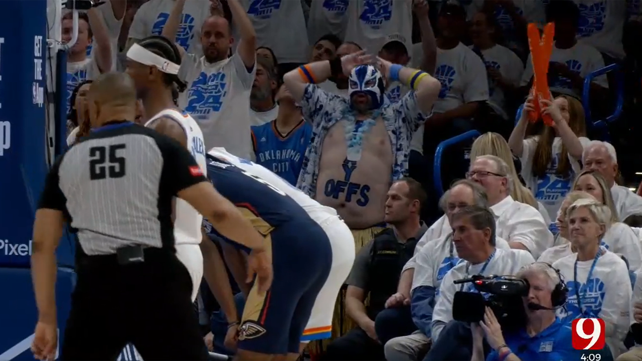 'A Little Bit Of Belly Action': Bare-Chested Thunder Superfan Showing ...