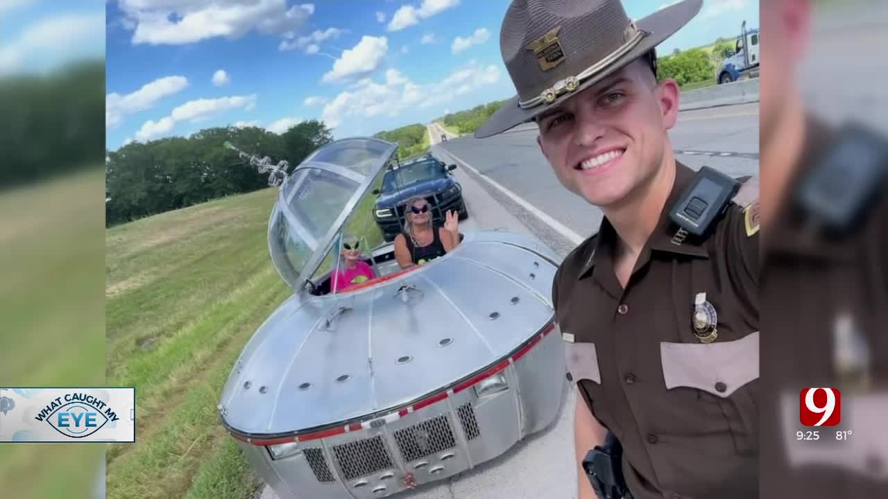 Trooper Pulls Over UFO, Lets 'Aliens' Off With Warning