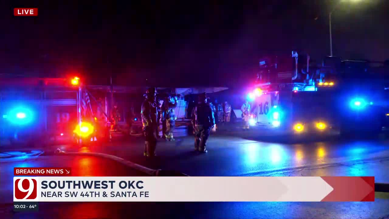 OCFD Respond To SW OKC Commercial Fire