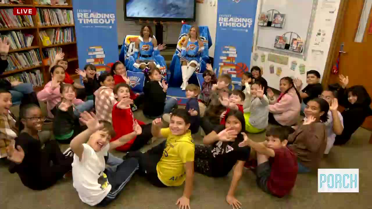 Thunder Girls Spread Holiday Cheer By Reading To Prairie Queen ...