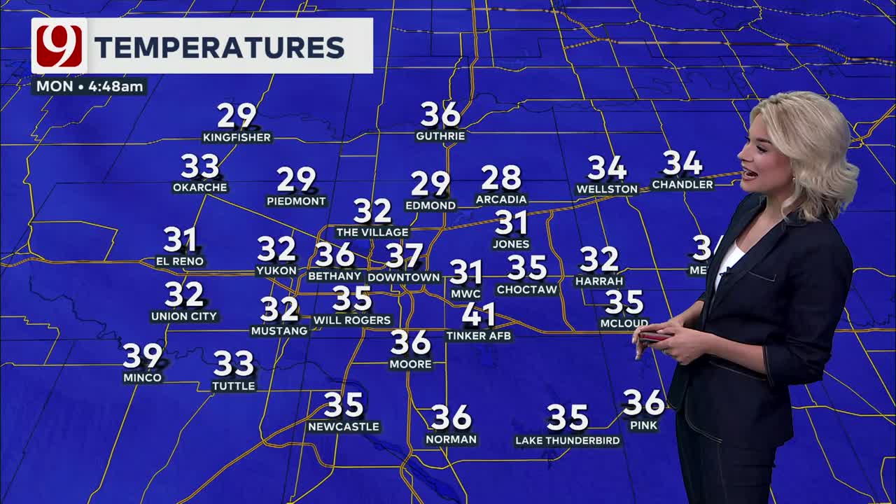 Megan Gold's Monday morning forecast