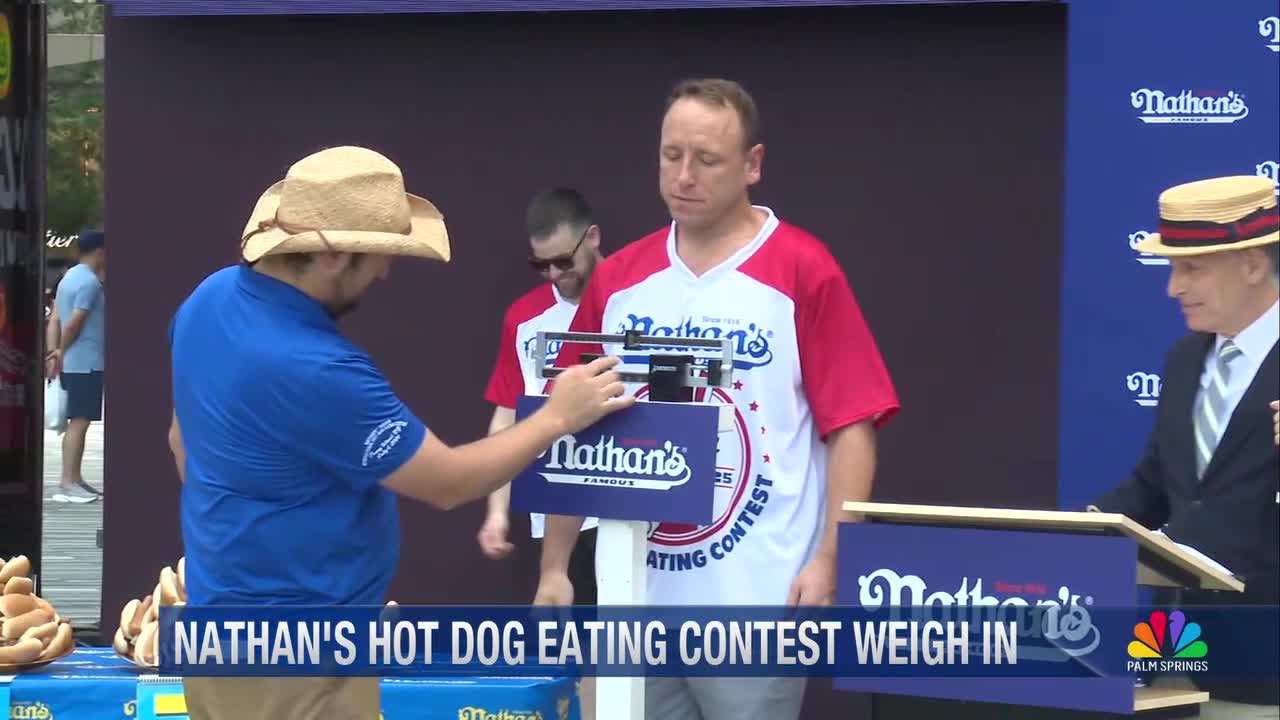 Joey Chestnut Returns for Nathan’s Hot Dog Eating Contest After Year ...