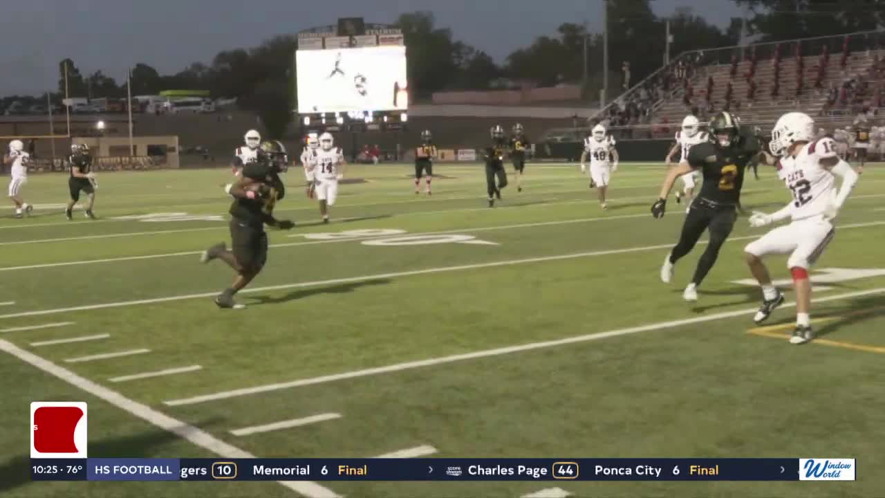 Sandites Deliver A Strong Performance, Winning 44-6 Over Ponca City