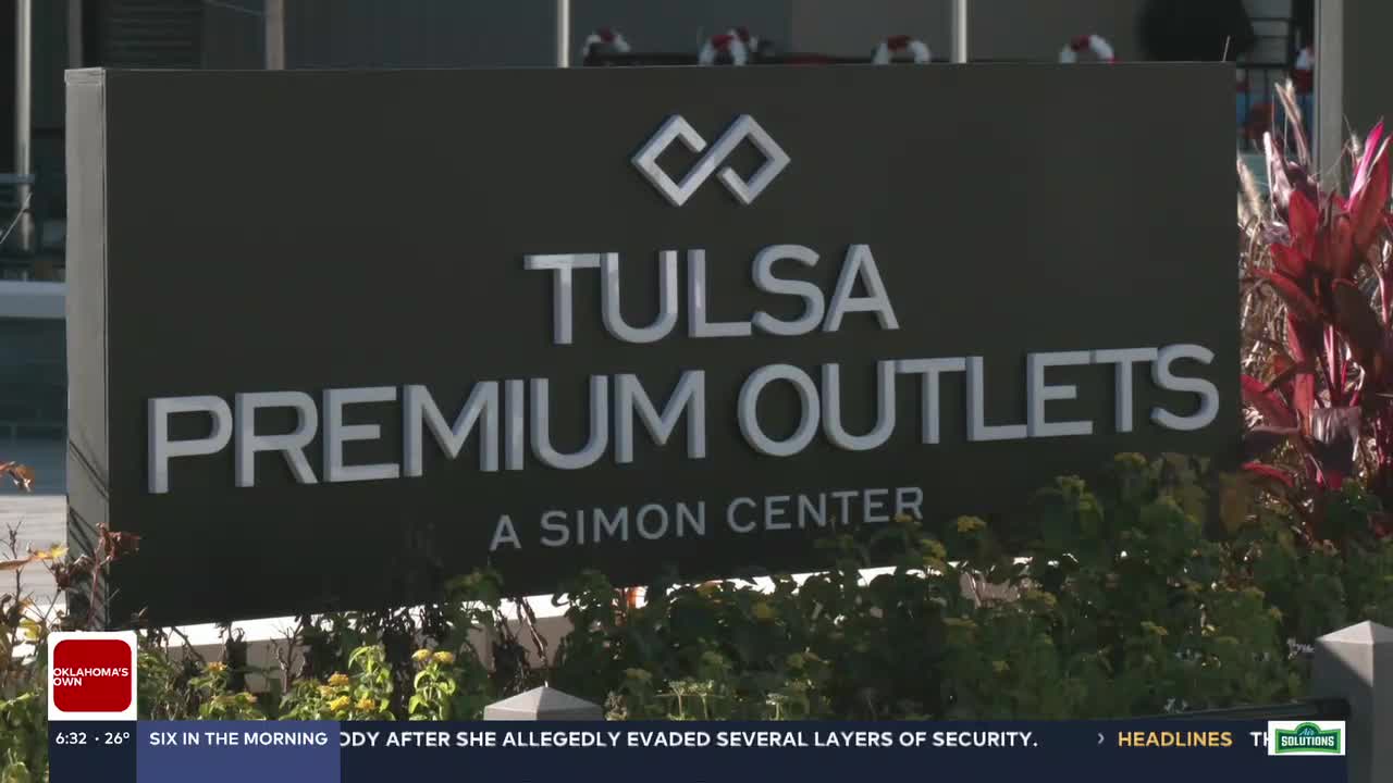 Tulsa Premium Outlets Opens Doors For Location's First-Ever Black Friday