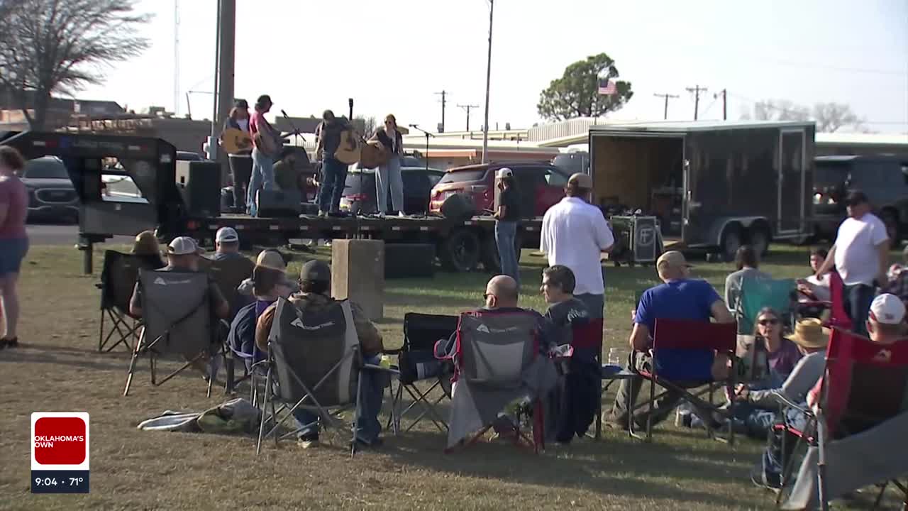 Mannford Strong brings community together with food, music and support