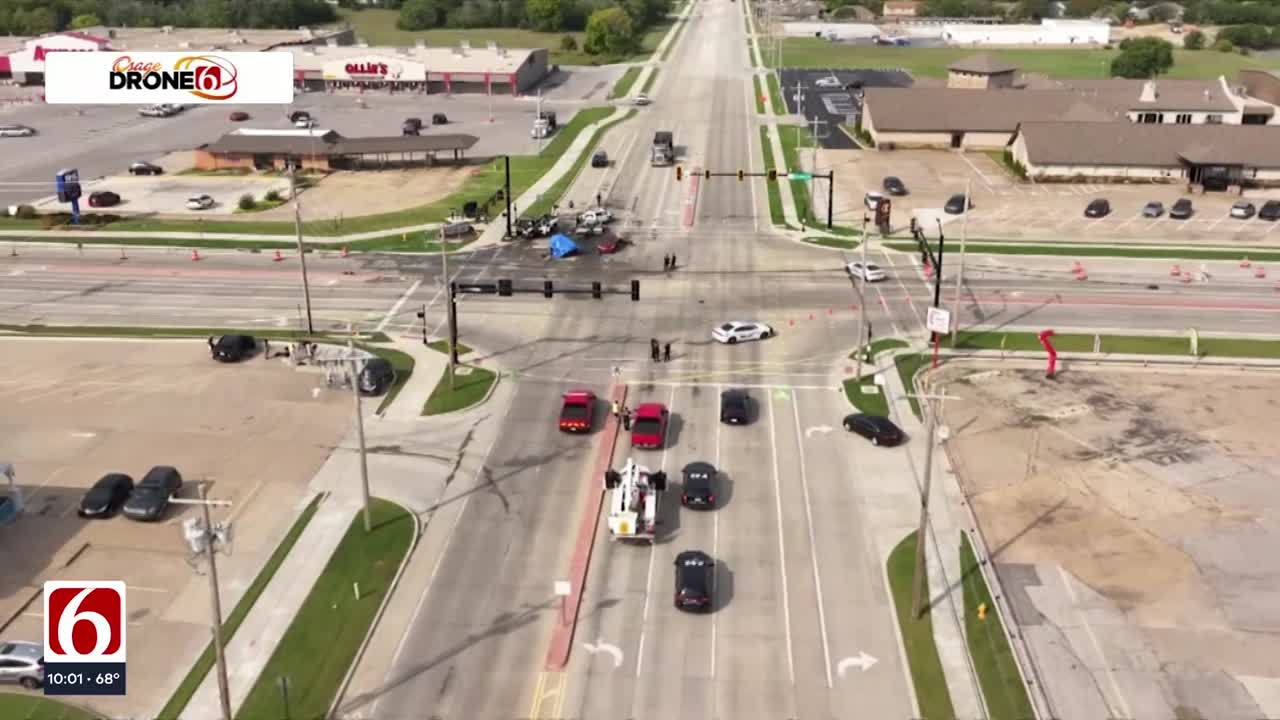 Tulsa firefighter killed, 2 in critical condition in Owasso crash